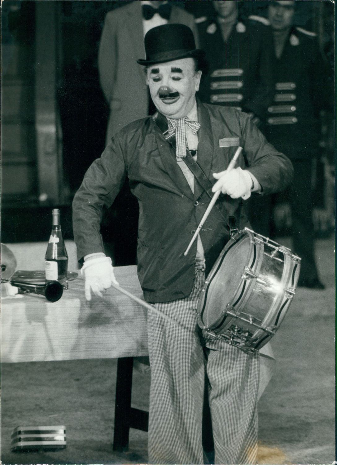 The clown at the circus charlie cairoli d ' winter, 1977, vintage ...
